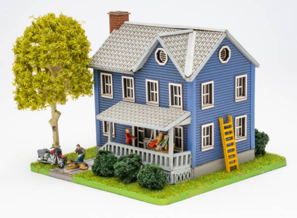 Menards HO scale Grandma’s House - Trains